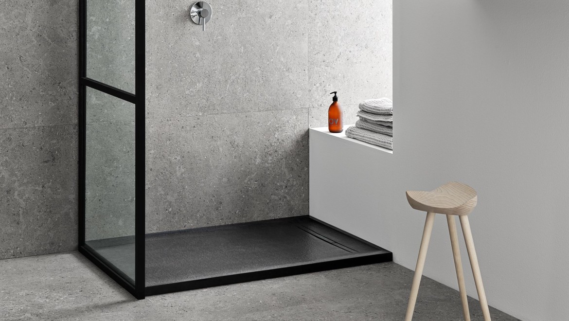 Shower trays & shower surfaces – floor-even and non-slip | Geberit ...